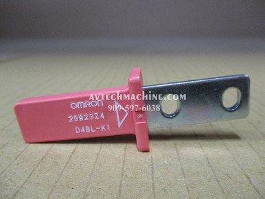 D4BL-K1 Omron Door Safety Interlock Switch Key Only
