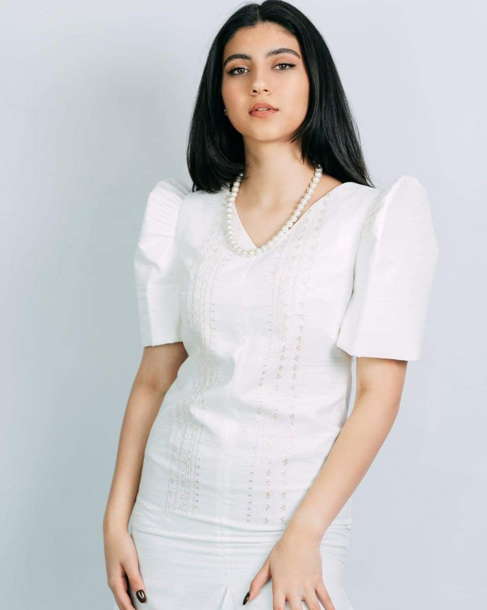 Paloma Embroidered Bestida (Pre Order)