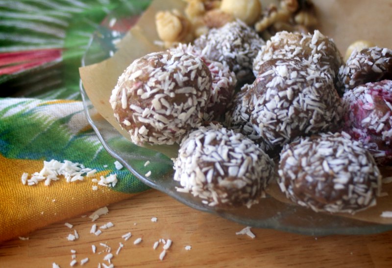 Amazing No-Bake Coconut Breakfast Bites - Radiant Life