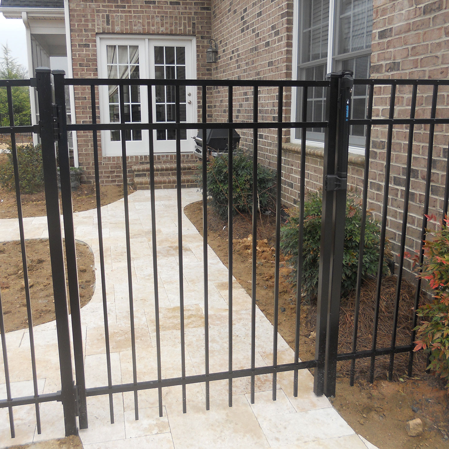 Three Rail Smooth Top Aluminum Gates