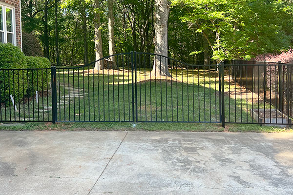 Two Rail Smooth Top Aluminum Double Gates