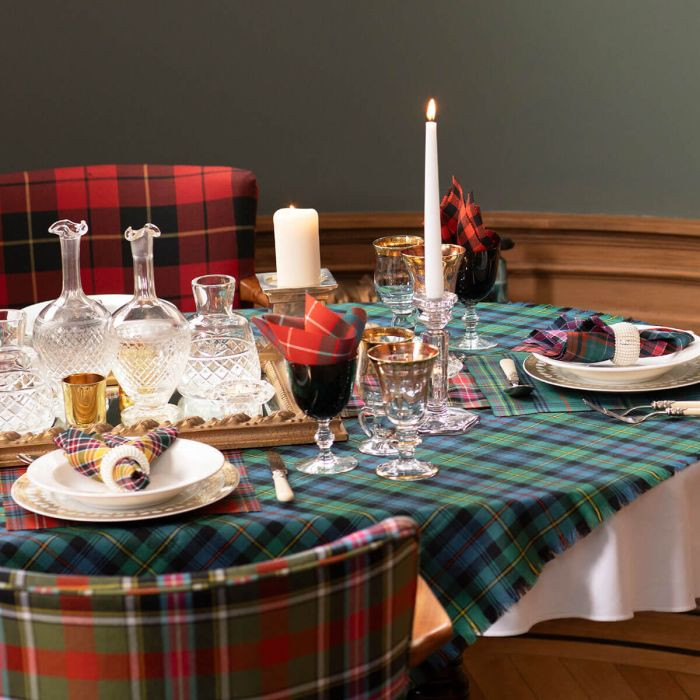 Rectangular Tartan Table Cloth | Scottish Lion