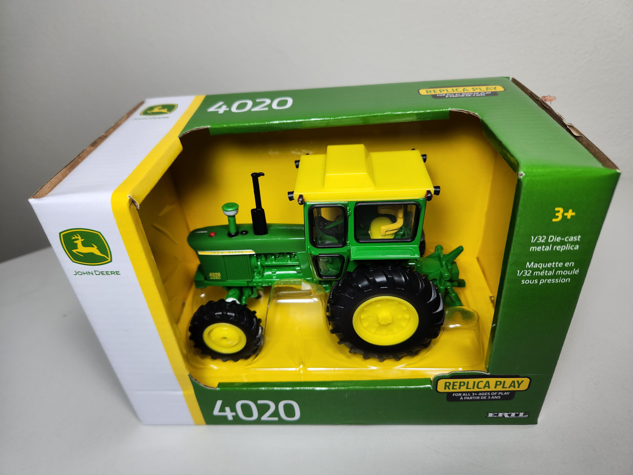 1:32 John Deere 4020 Tractor with Front Wheel Assist and Cab by Ertl ...