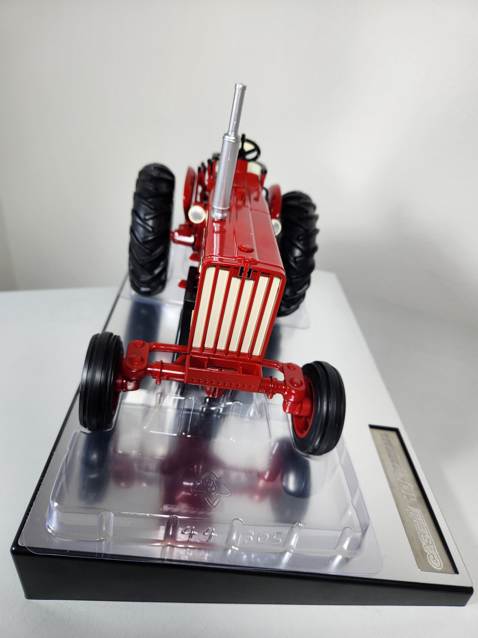 1:16 Farmall 806 - 100th Anniversary Edition by Ertl - Town and Country ...