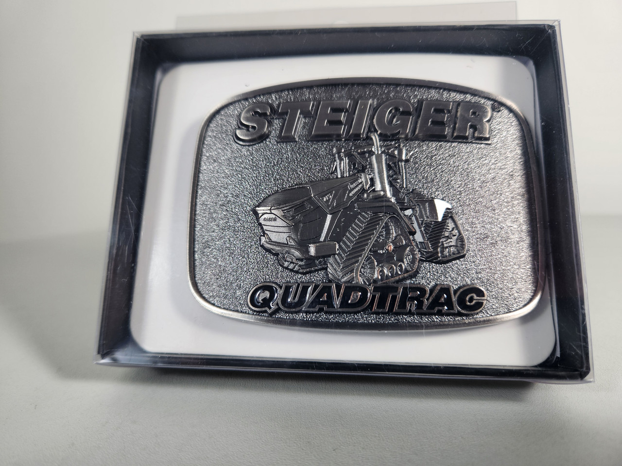 Case IH Steiger 715 Quadtrac Buckle by SpecCast - Town and Country Toys ...