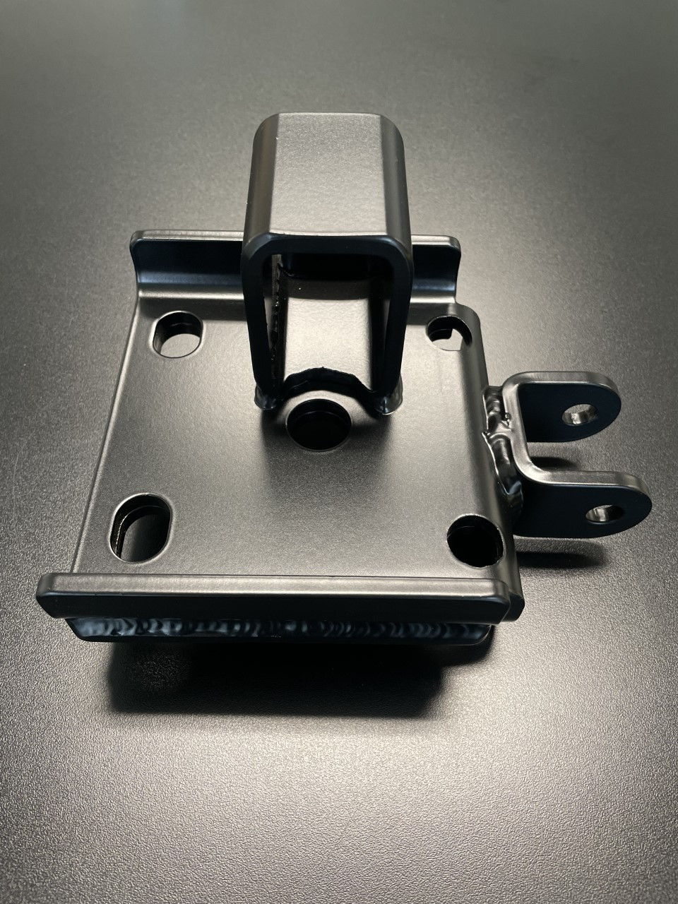 E-Series Front Axle Spring Plate Set (Lower Shock Mounts)