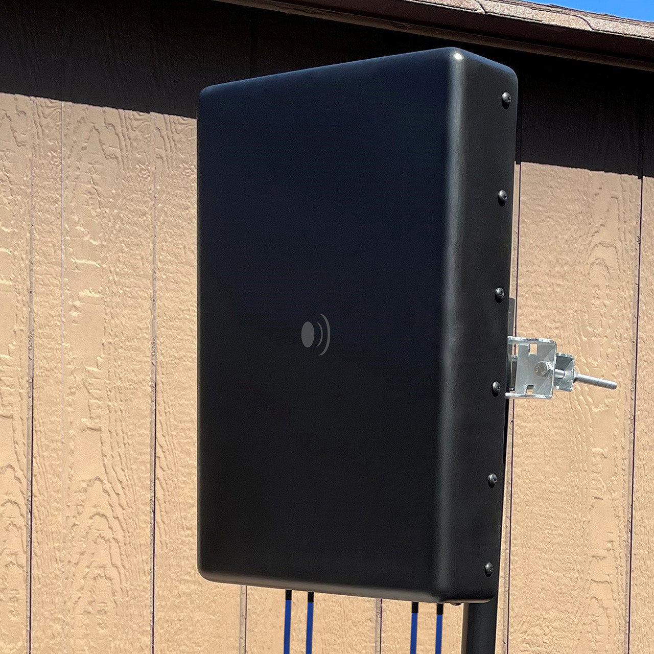 Antennas Direct 5G 4X4 MIMO External Antenna Complete Bundle