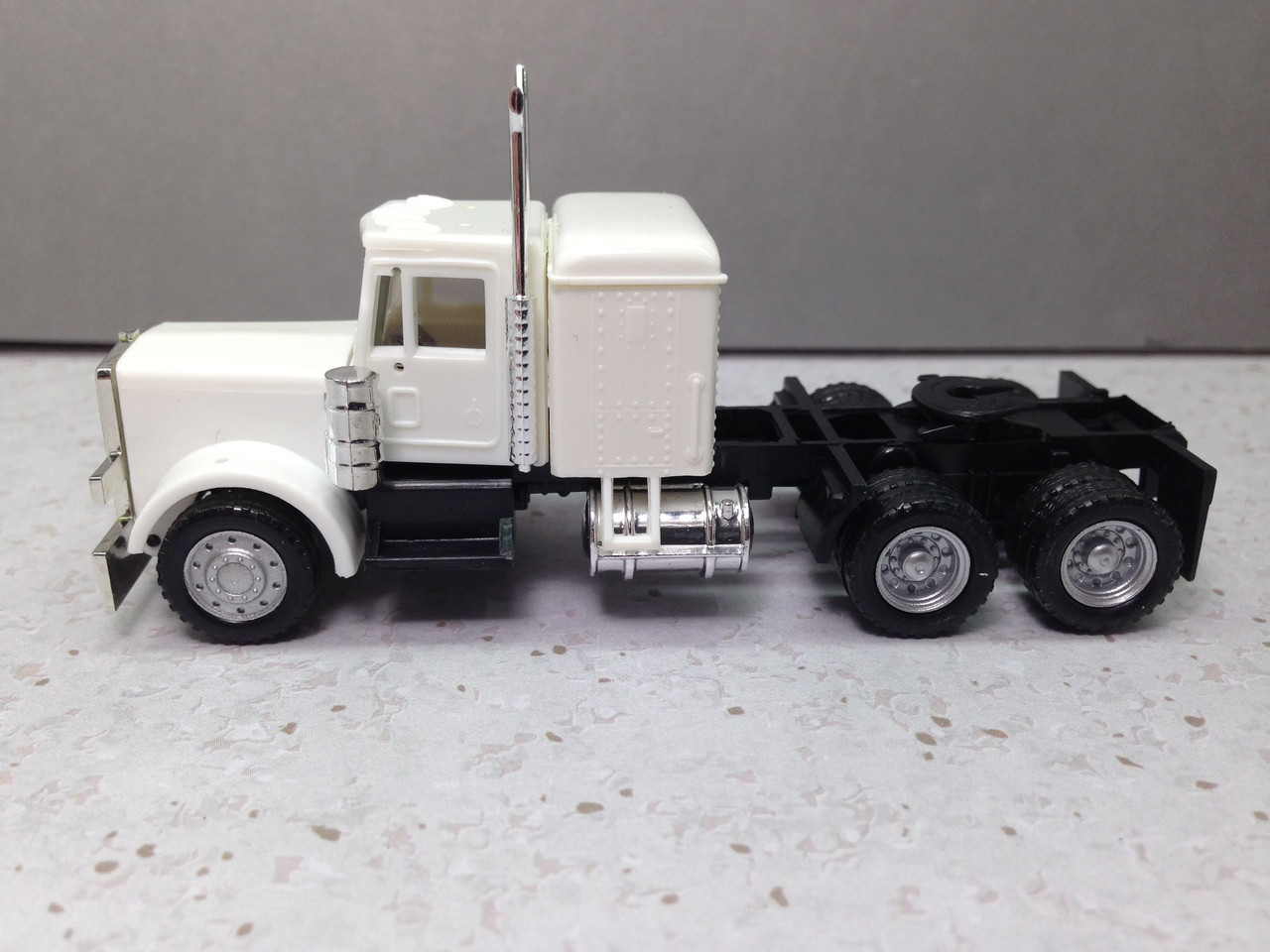 Promotex Products - Truck Stop Hobbies 1-87