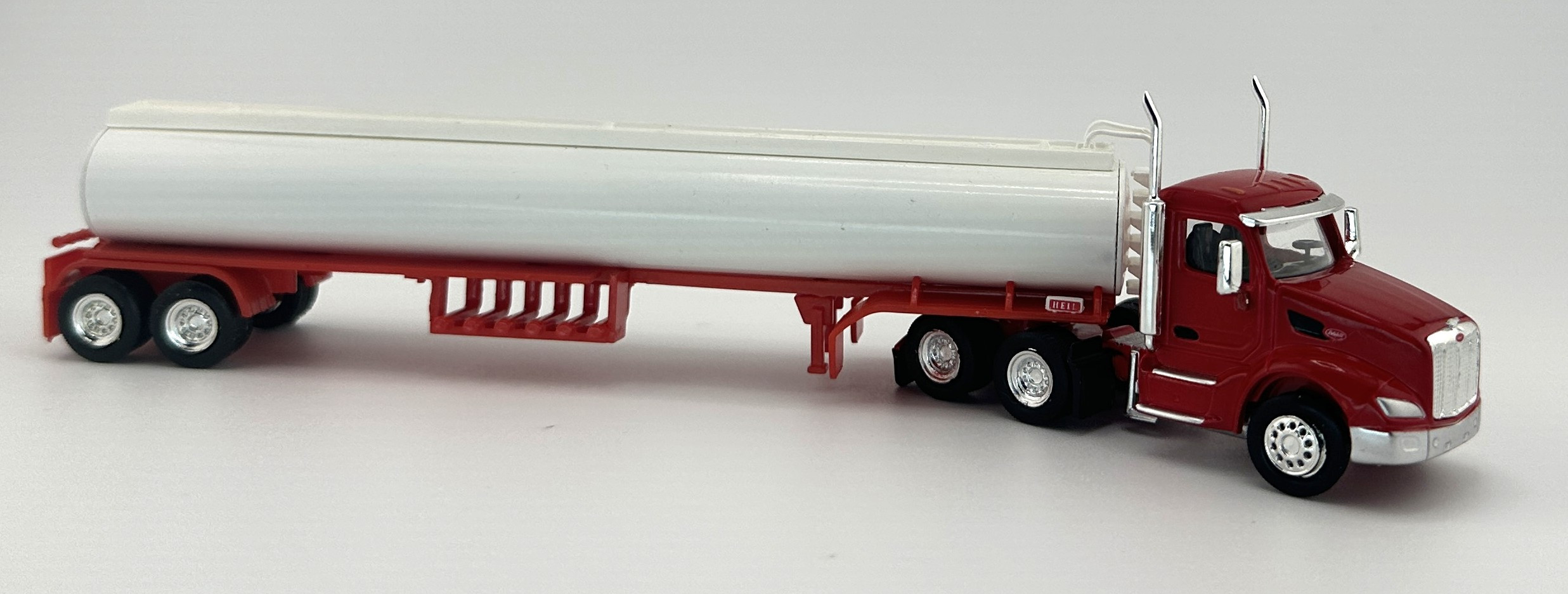 Truck Stop Hobbies 1-87