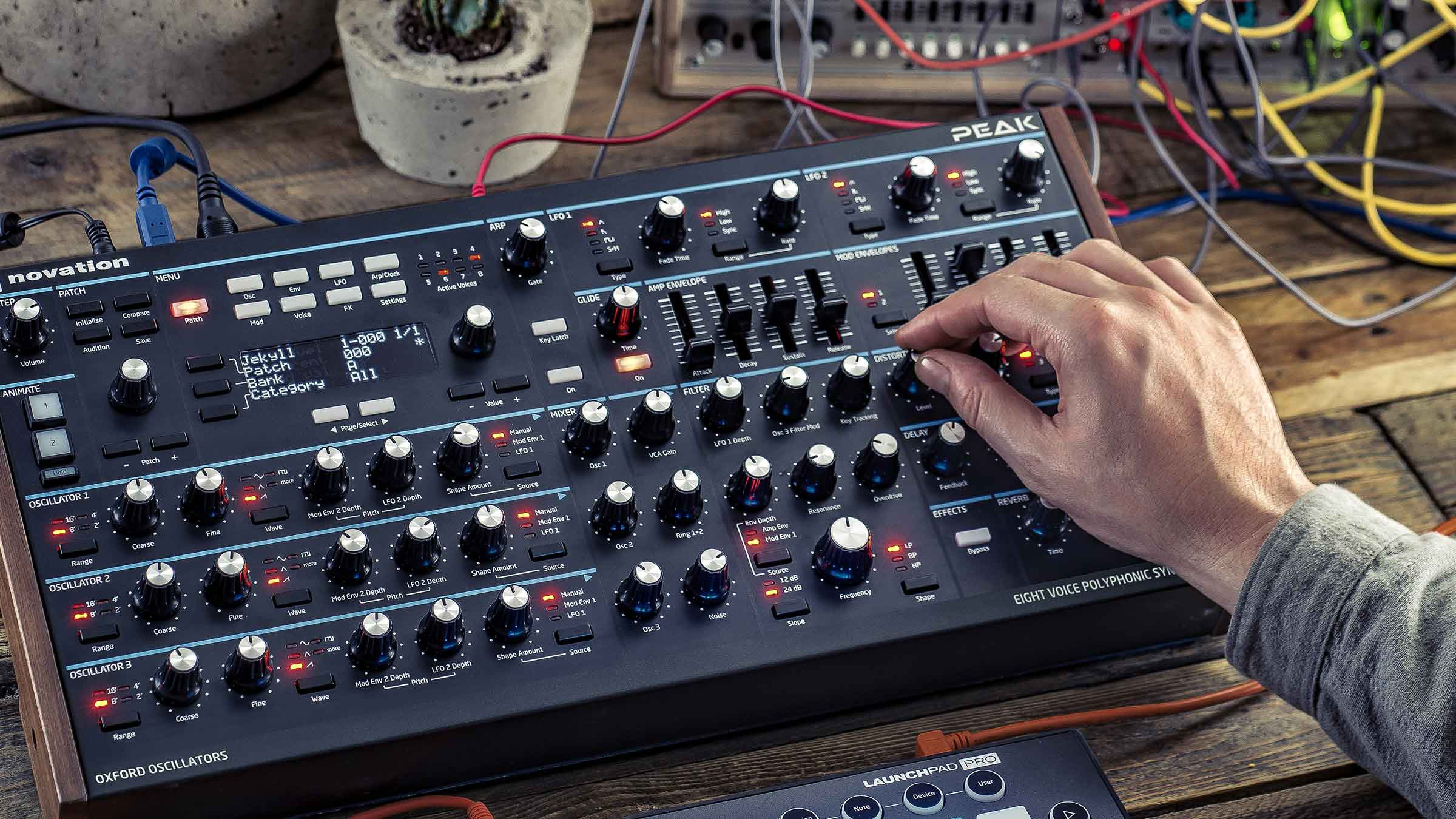 Novation | Grid Controllers, Grooveboxes, Synths and Keys