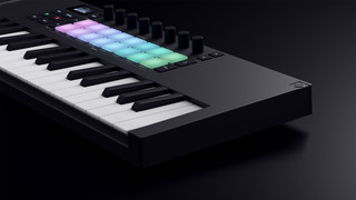 Launchkey Mini 37 MK4 | Novation