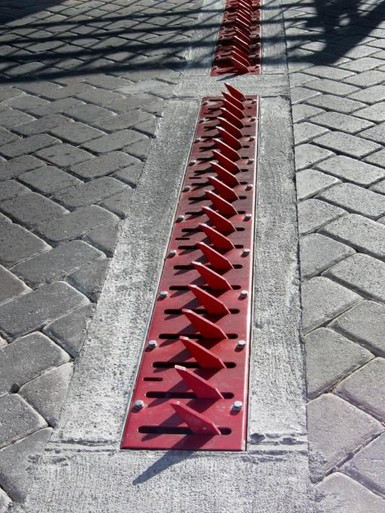 DoorKing 1610-082 Traffic Control Gate Spike System