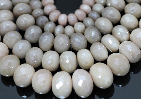 Gemstone of the Month: Moonstone - Bead World