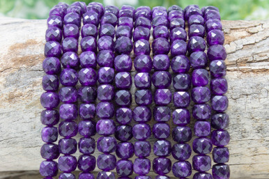 Dyed Purple Quartz Polished 7mm Faceted Cube