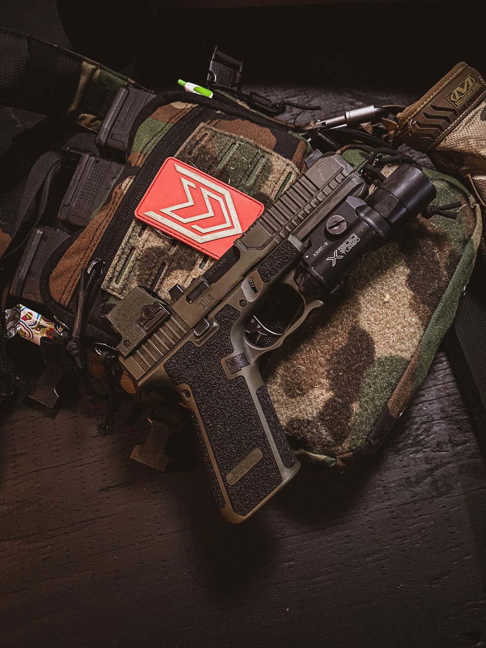 Covert Frame Package