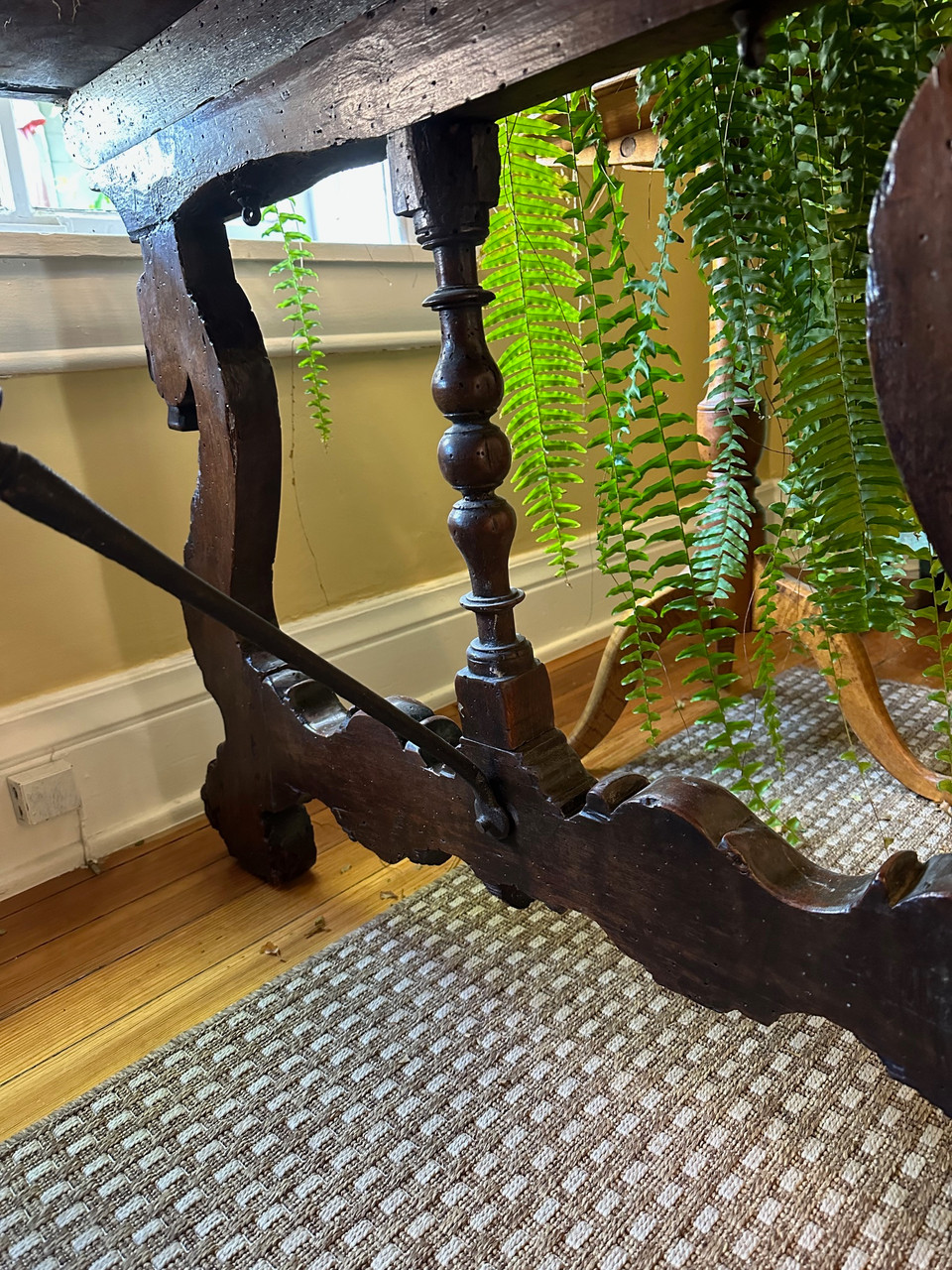 Italian Trestle Table - V & R Interiors - The Store