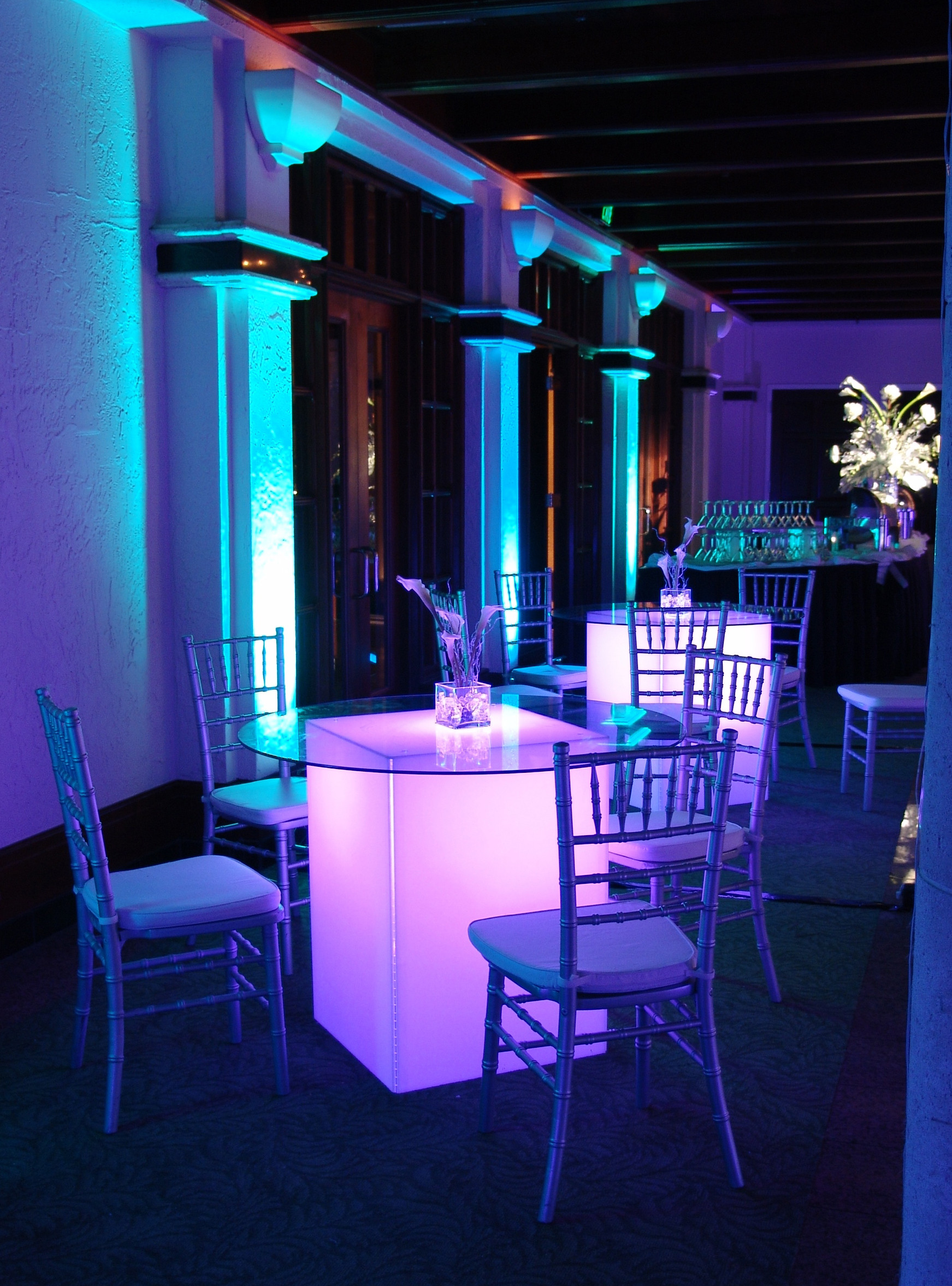 Seated Acrylic Glow Cocktail Table - Event Source Solutions
