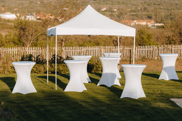 Choosing the Right Table Rentals for Your Event Layout - Event Source ...
