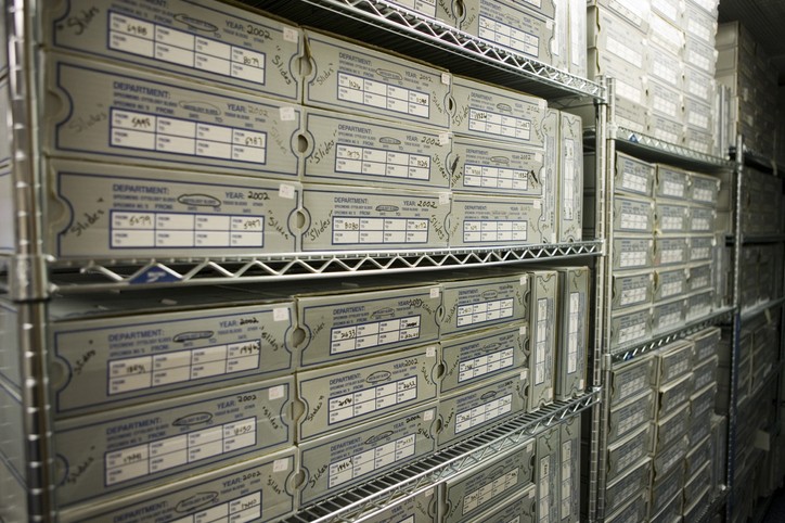 Key Elements of Good Shelving Design in Labs - Metro