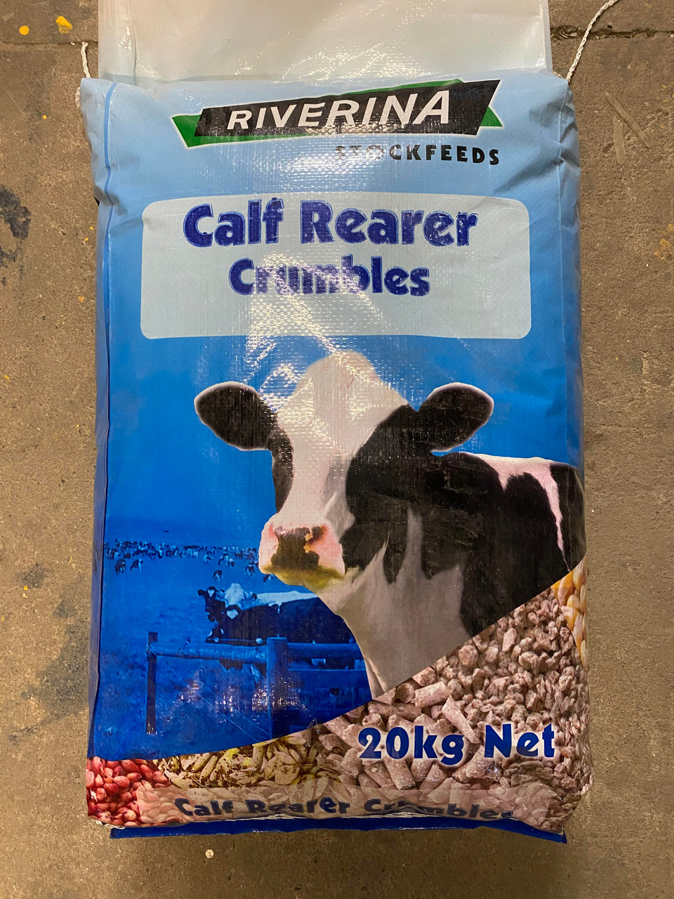 Riverina Calf Rearer Crumbles 20kg - Mooey's Pty Ltd