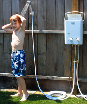 Portable Camping Shower - Eccotemp Canada