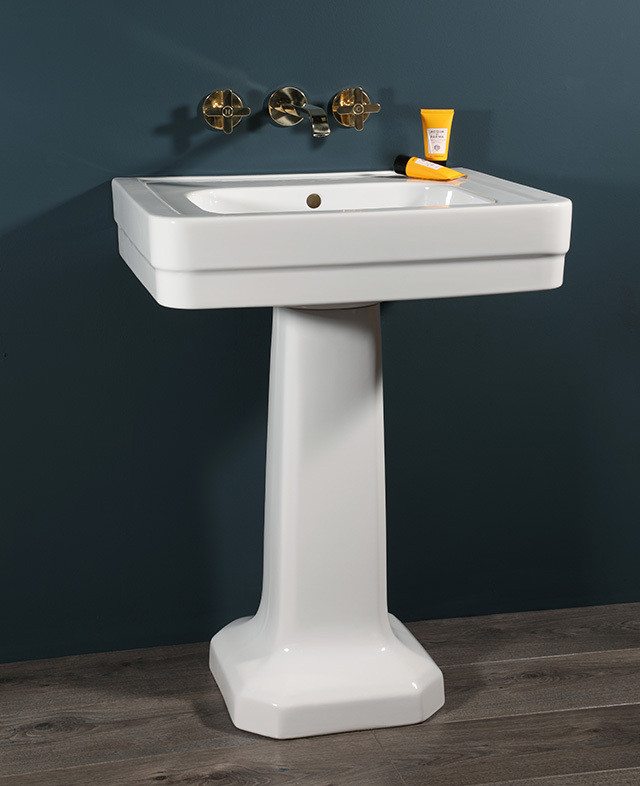 Astonian Original basins