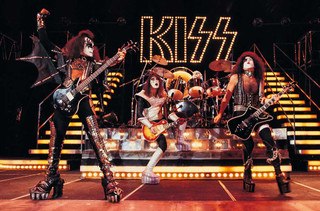 KISS On Stage Poster - 36in x 24in