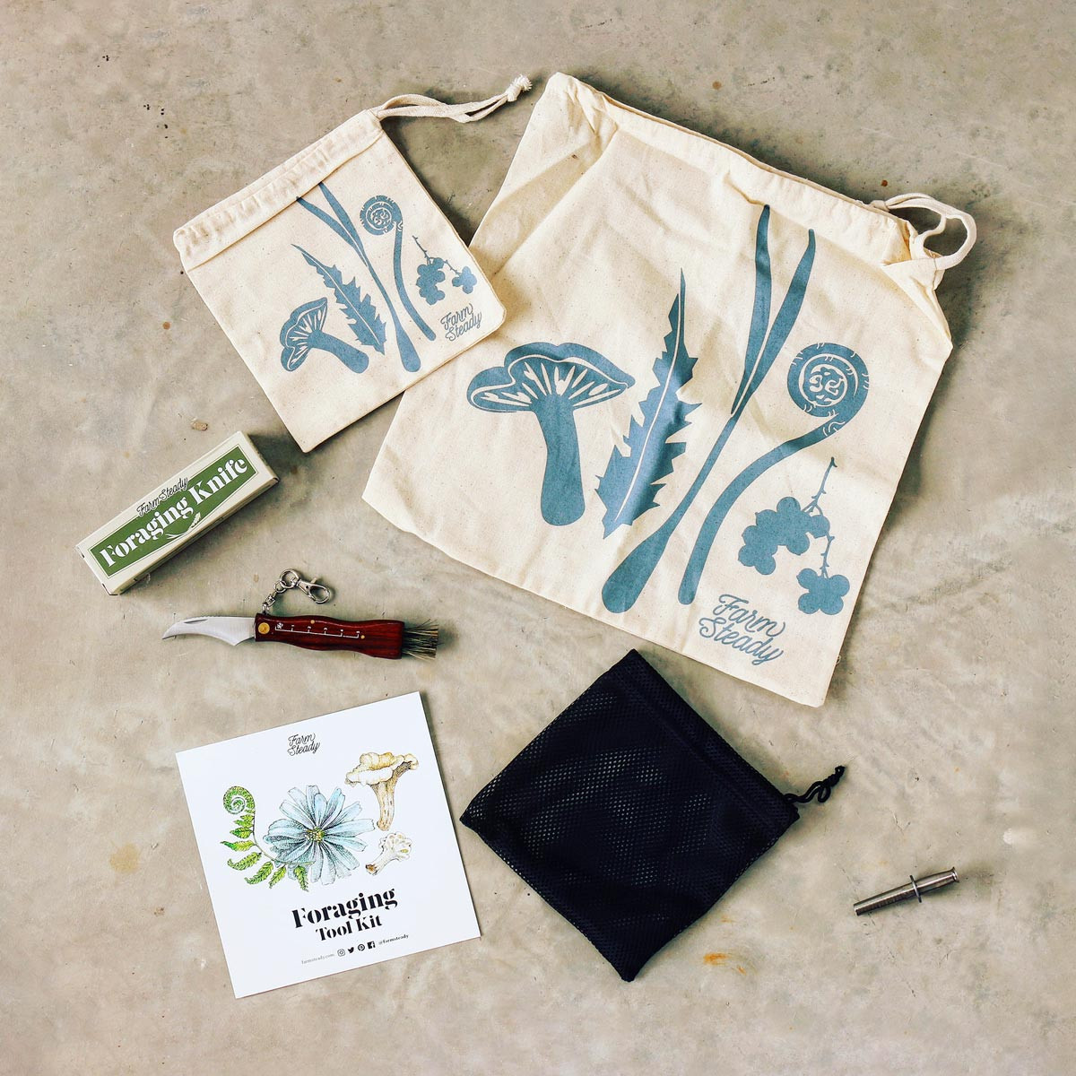 Foraging Essentials Tool Kit | Eartheasy.com