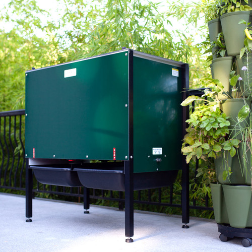 VermiFlow - Continuous Flow Vermicomposting System | Eartheasy.com