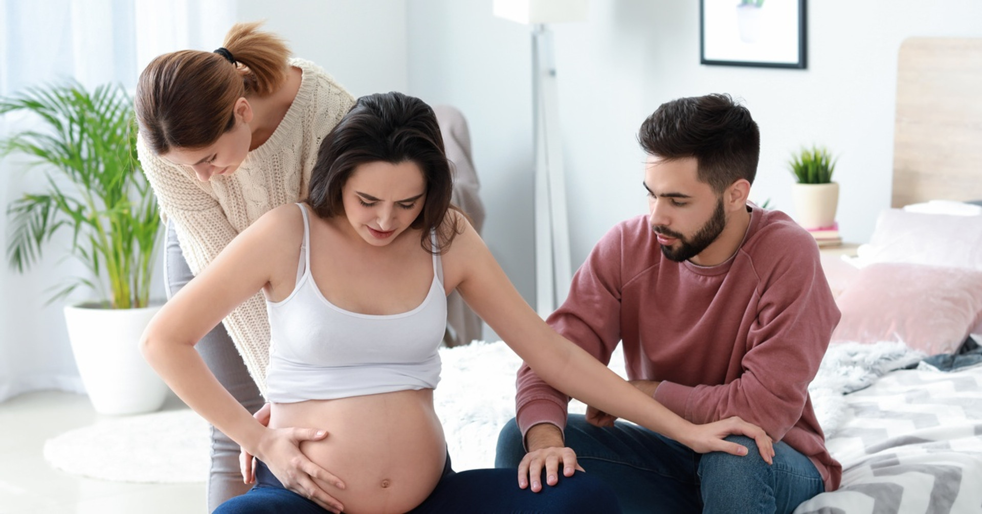 7 Safety Risks of Home Births To Consider - Cascade Health Care Inc. 7 Safety Risks of Home Births To Consider - Cascade Health Care Inc.