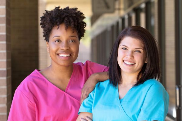 4 Steps to Becoming a Certified Nurse Midwife - Cascade Health Care Inc.