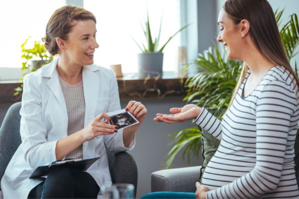 The History of Midwifery and Childbirth in the United States - Cascade ...