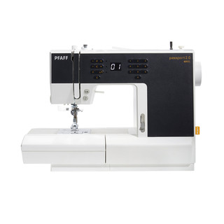 PFAFF® passport™ 2.0 Sewing Machine
