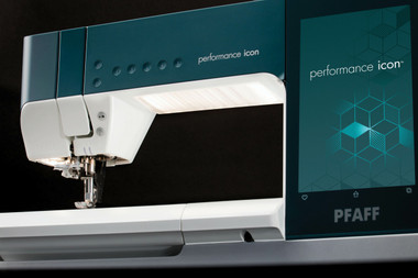 PFAFF® performance icon™ Sewing Machine