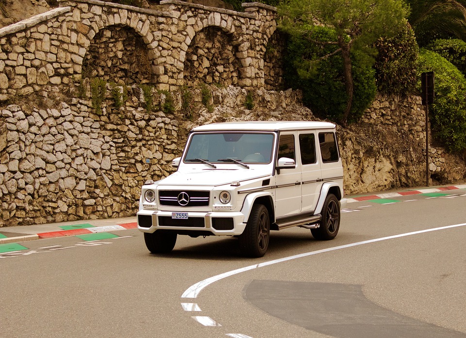 Why Mercedes G-Wagons Are Great Off-Roaders updated 2023 - OZ
