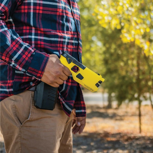 TASER 7 CQ Shooting Stun Gun