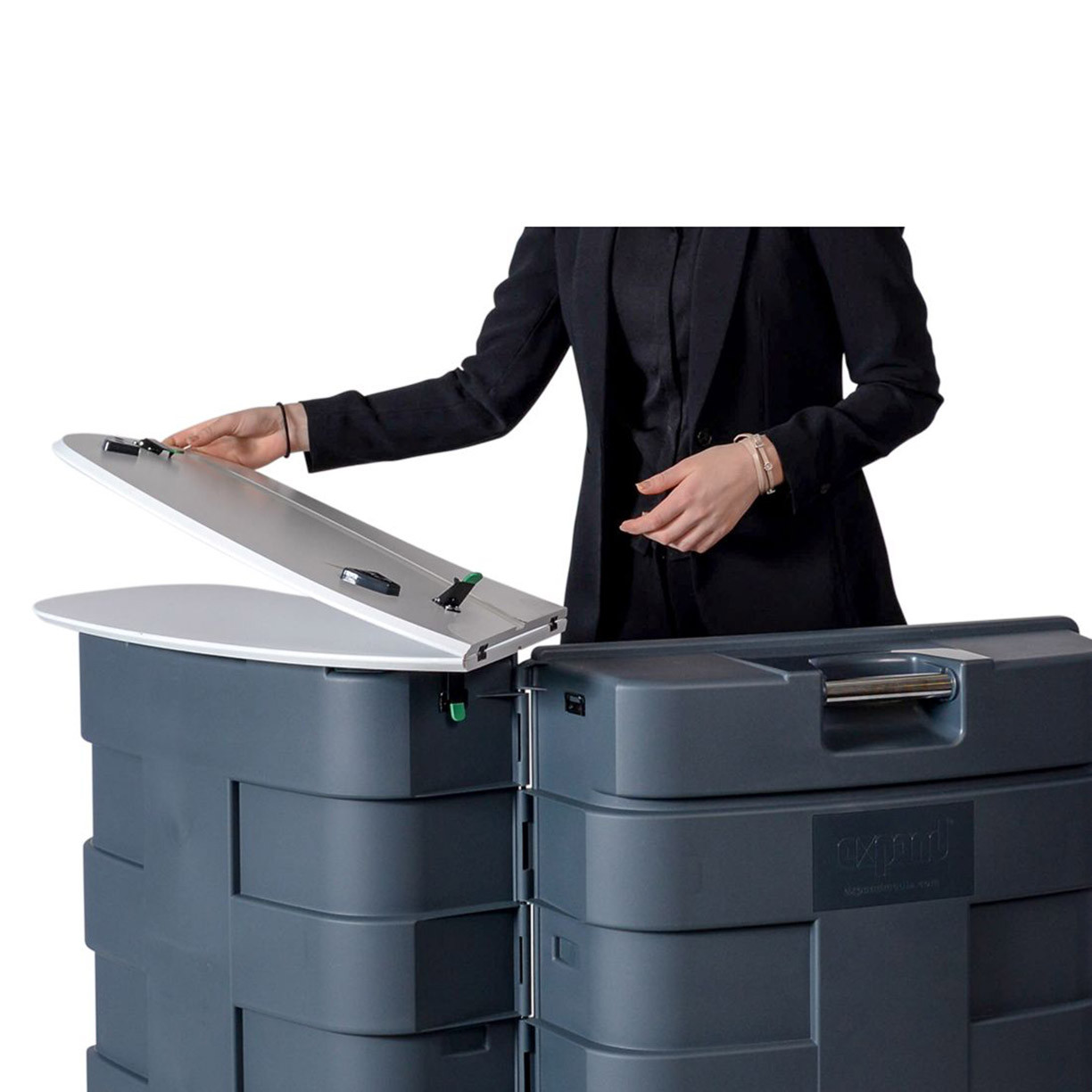 Expand Podium Case- Best Tradeshow Display
