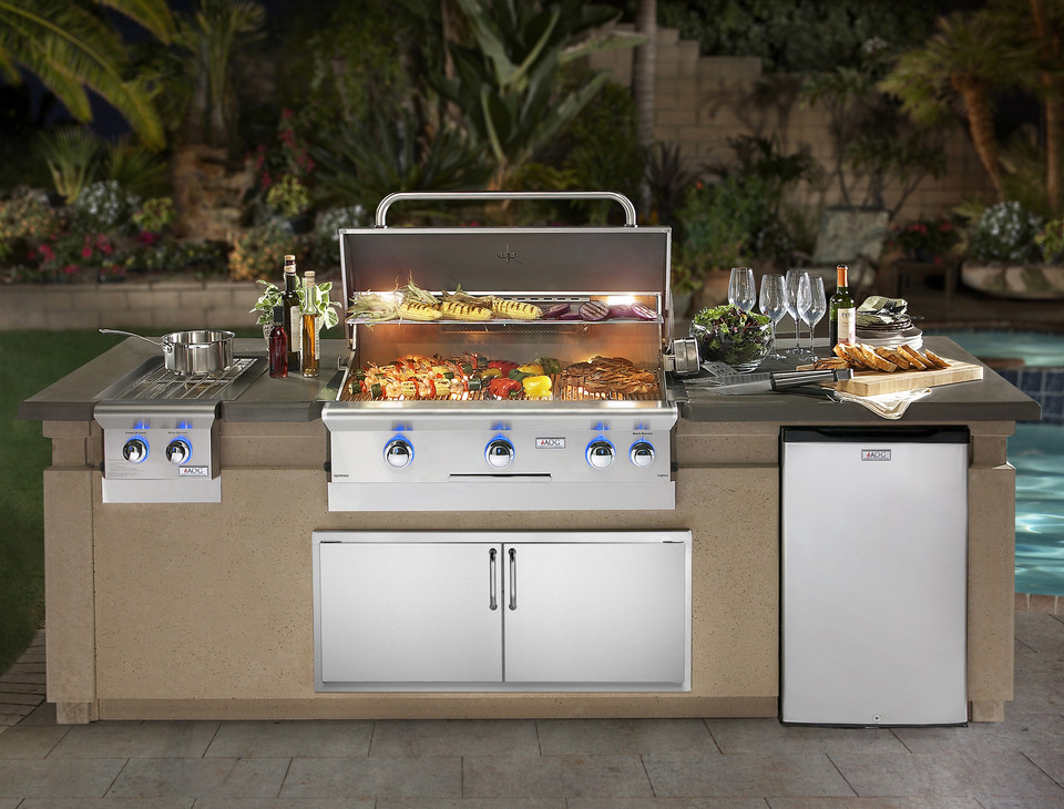 BBQ & Outdoor Kitchen - BBQ Grills - Built-In Grills - Flame Source