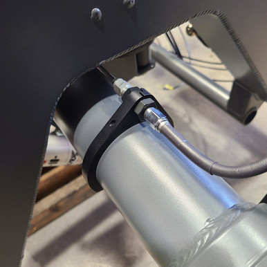 3" Axle Clamp for -3AN Bulkhead, Black.