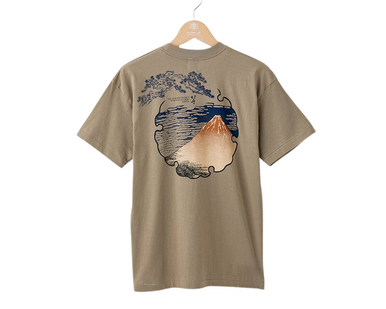 "Gaifu Kaisei" Hokusai Collection T-shirt