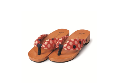Unisex Geta Sandals with Marbles on Red Pattern