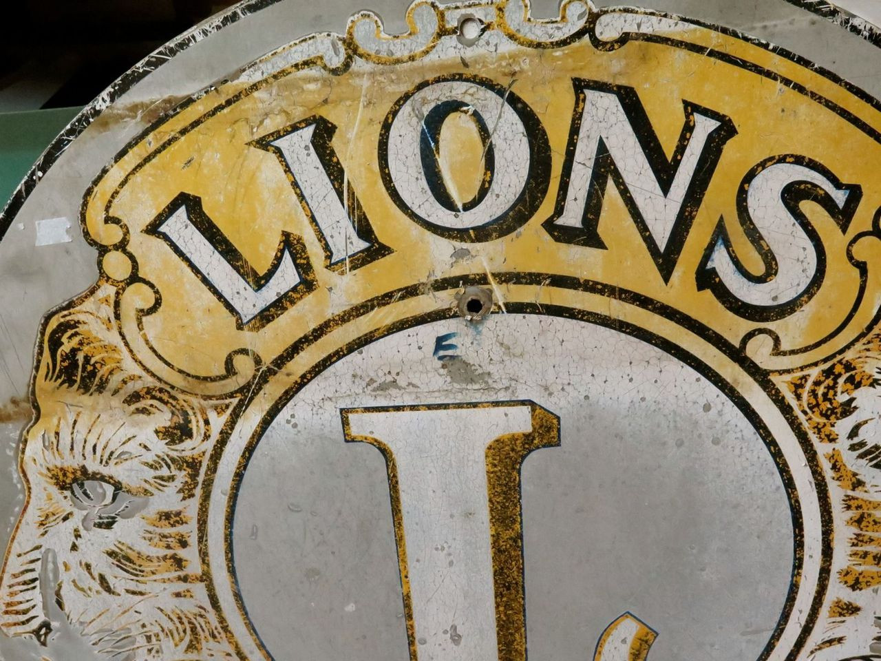 RARE LARGE VINTAGE LIONS INTERNATIONAL DOUBLE SIDED METAL SIGN 76CMS IN ...