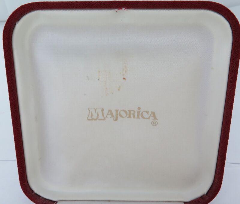 Vintage Majorica Pearls Display Box. - Harrington & Co.