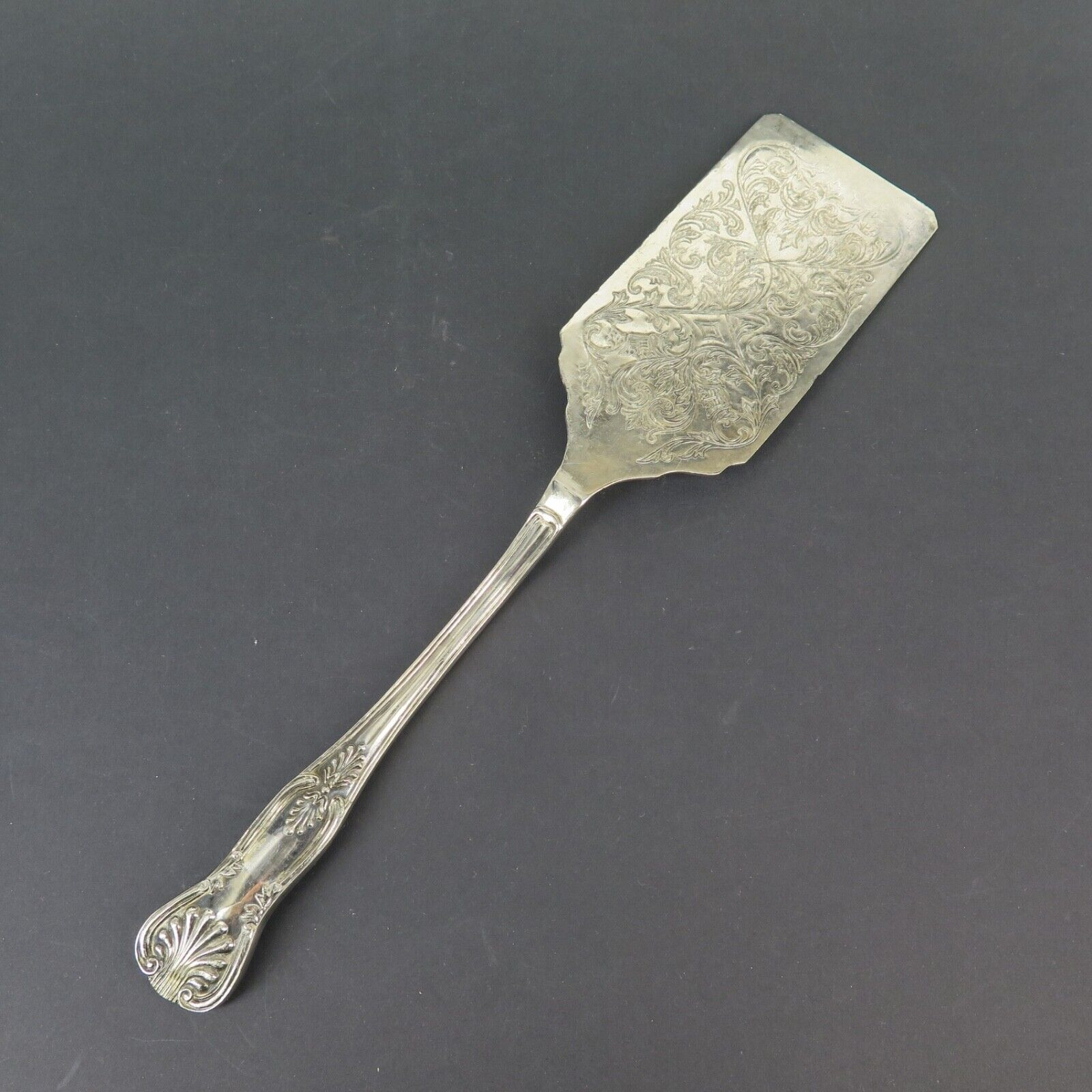 Antique 'Kings' Pattern Silverplate Serving Utensil - Harrington & Co.