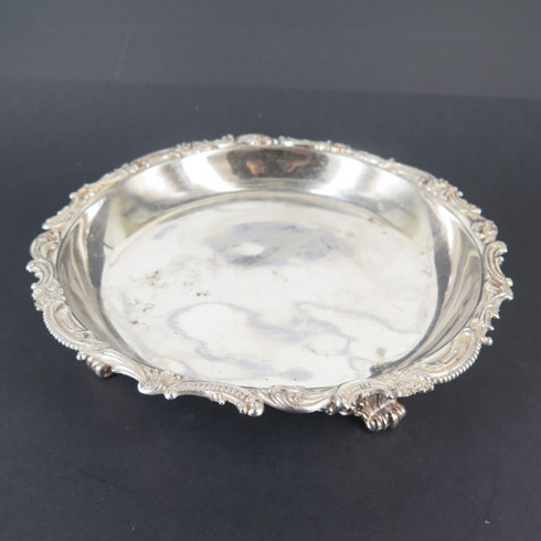 Large Antique Forbes Silver Co Silverplate Dish Sitting on Lion Paw ...