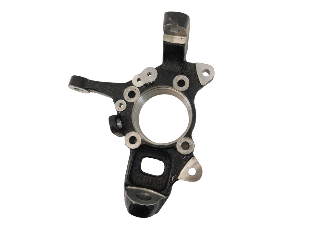 Mitsubishi L200 MK4 Drivers Front Steering Knuckle 2006-2015