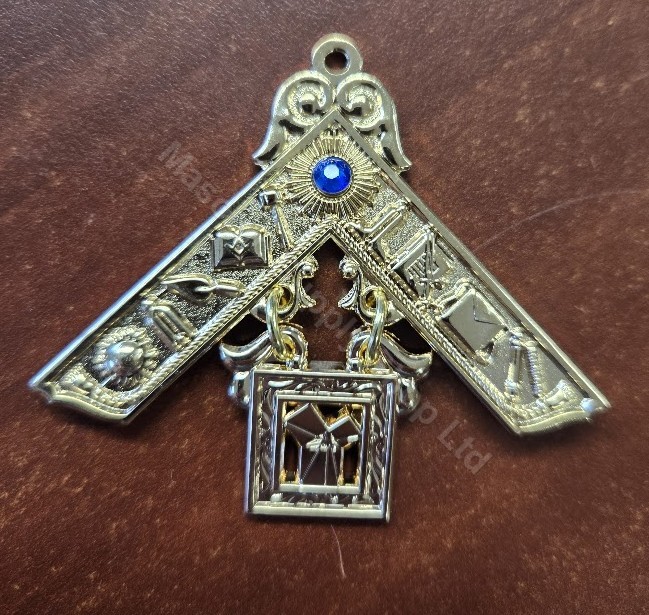 Past Masters Jewel with Blue Stone & Working Tools - Masonic Supply ...