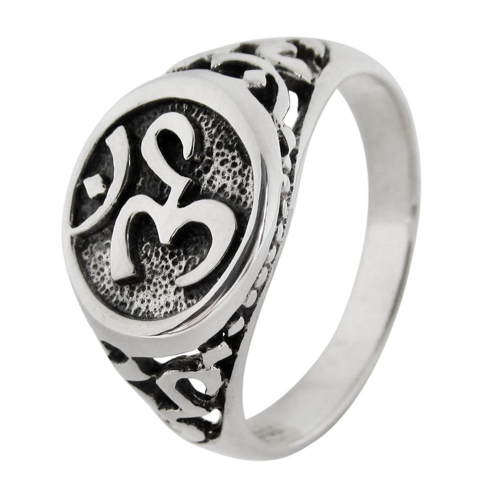 Find Your Calm: Meditation Rings for Focus & Inner Peace