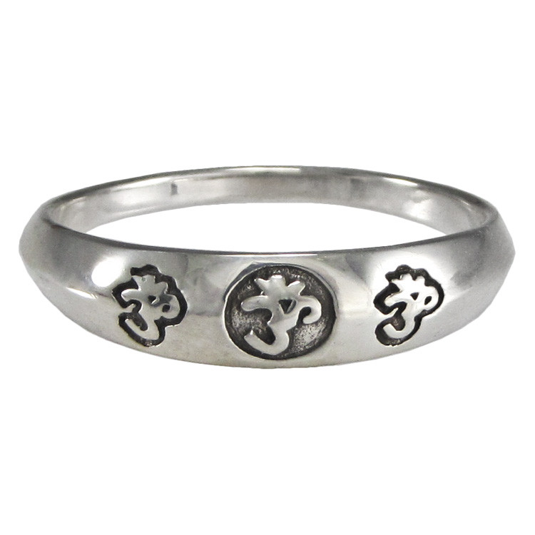 Find Your Calm: Meditation Rings for Focus & Inner Peace