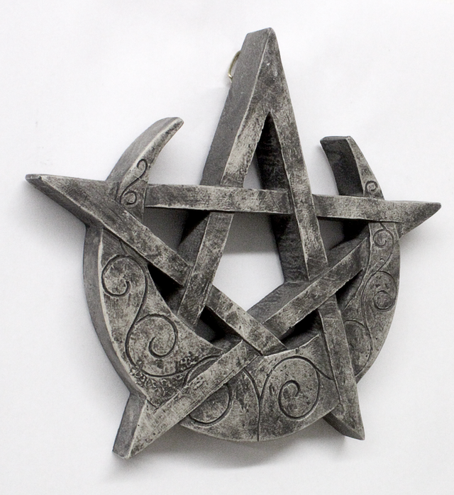 Crescent Raven Pentacle Plaque - Wiccan Store